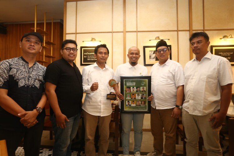 Muhammad Saifuddin, Anak Petani Madura Jadi Anggota DPRD Kota Surabaya ...