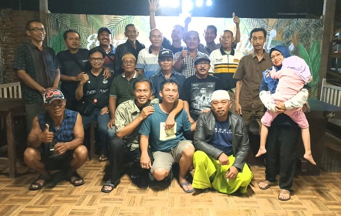 Tetap Eksis dan Solid Para Eks Driver Osing Transport Banyuwangi Lewat ...
